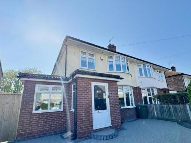 Edgemoor Drive, Thornton, 3 Bedroom Semi detached