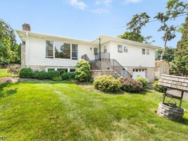 Edgemere Ave, Mount Arlington, Home For Sale
