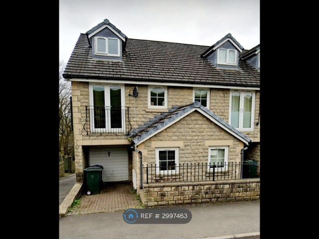 Edgeside Lane, Rossendale BB4, 4 bed end terrace house to rent, £1,800 pcm | PrimeLocation