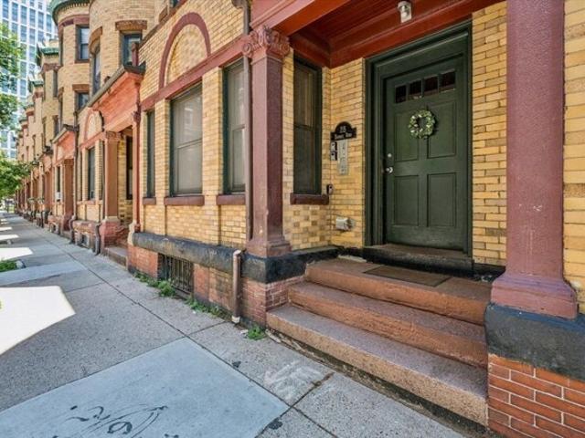 Edgerly Rd Apt,boston, Condo For Sale