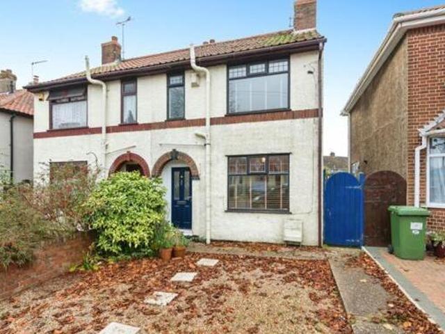 Edgerton Road, Lowestoft, 3 Bedroom Semi detached
