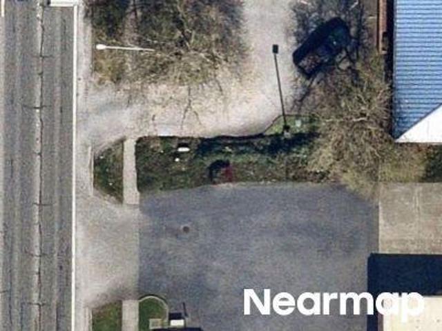 Edgewood Dr
