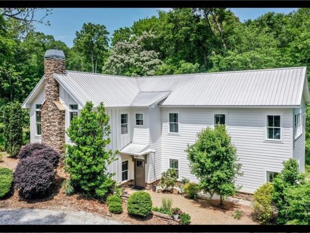 Edgewood Dr, Seneca, Home For Sale