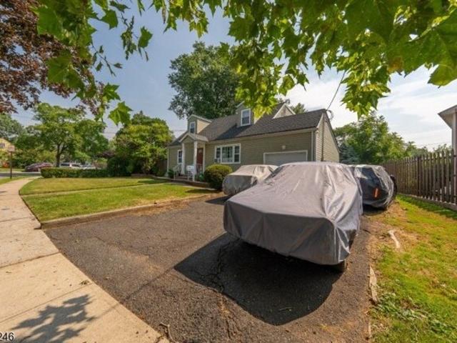 Edgewood Rd Unit,linden, Home For Sale