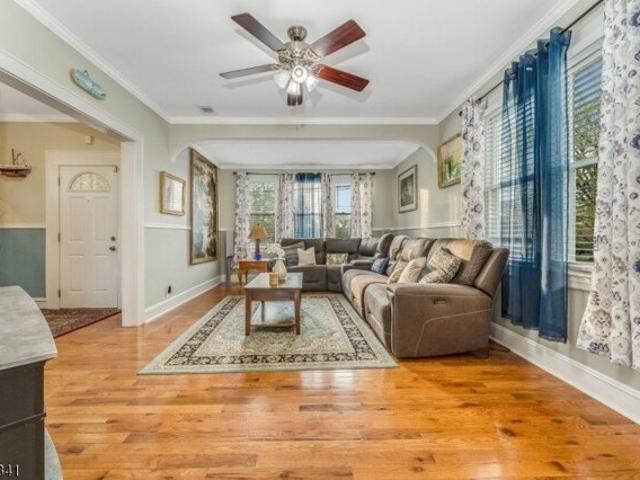 Edgewood Rd, Linden, Home For Sale