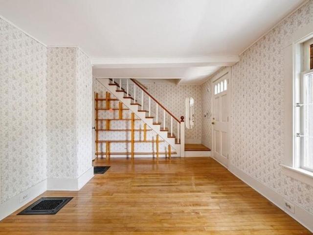 Edgewood St, Claremont, Home For Sale