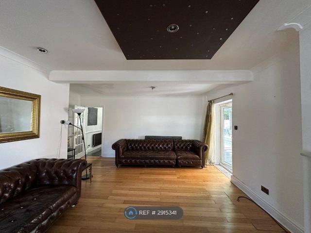 Edgeworth Drive, Manchester M14, 2 bed semi detached house to rent, £1,395 pcm | PrimeLocation