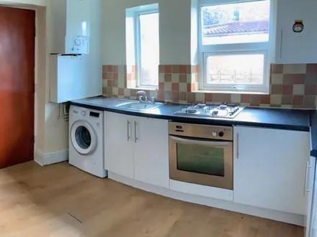 Edgeworth Drive, Manchester, M14 6TZ, United Kingdom | 3 bed townhouse for rent #16539844 | Rentberry