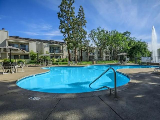 Edgewater 1 Bedroom Apartment for Rent at 8200 Kroll Way, Bakersfield, CA 93311 CSU Bakersfield