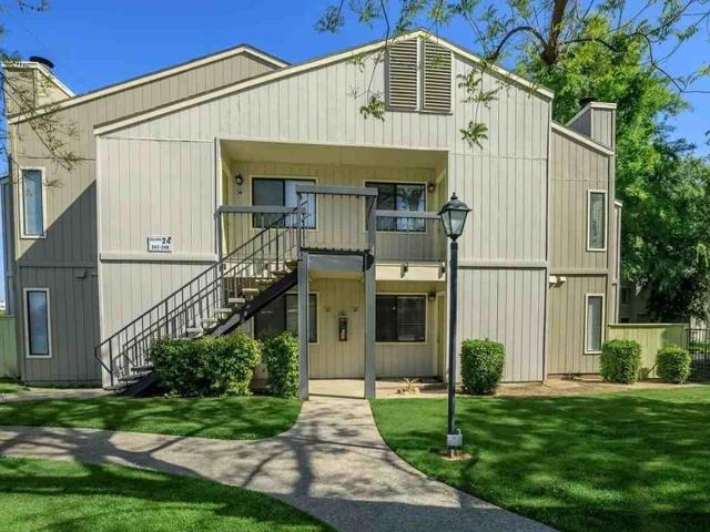 Edgewater 2 Bedroom Apartment for Rent at 8200 Kroll Way, Bakersfield, CA 93311 CSU Bakersfield
