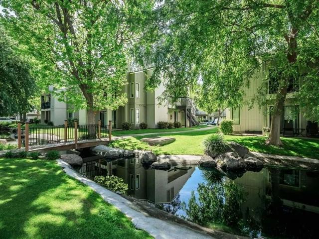 Edgewater 2 Bedroom Apartment for Rent at 8200 Kroll Way, Bakersfield, CA 93311 CSU Bakersfield