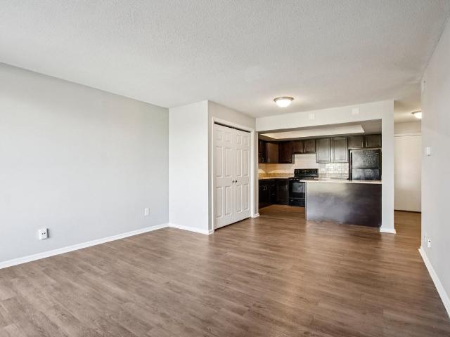 Edgewater Apartments 2 Bedroom Apartment for Rent at 6701 N College Ave, Indianapolis, IN 46220 Broad Ripple