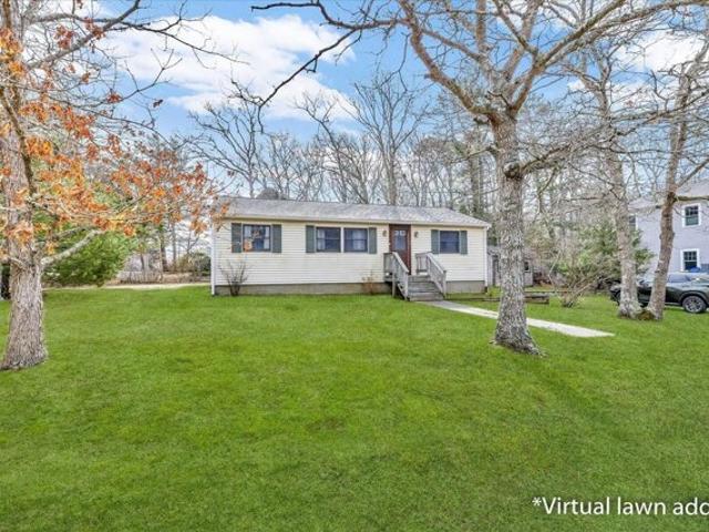 Edgewater Dr W, East Falmouth, Home For Sale