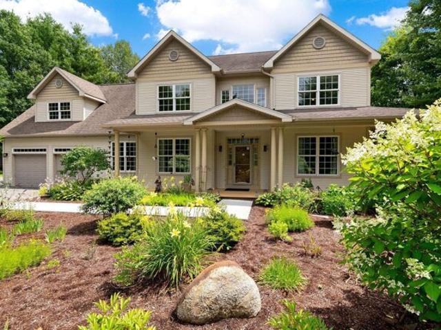 Edgewater Ter, Milton, Home For Sale