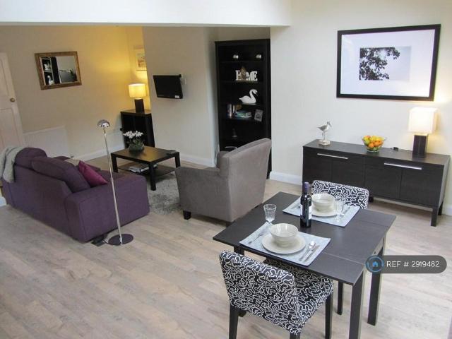 Edgeway Road, Oxford, OX3 1 bed flat to rent £1,375 pcm £317 pw