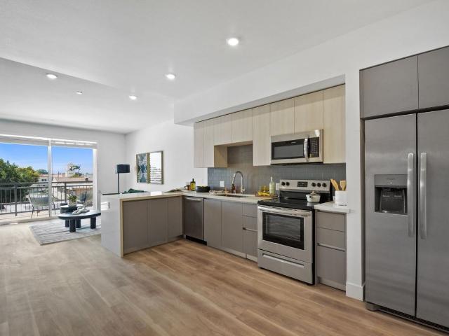 Edgeway 1 Bedroom Apartment for Rent at 9735 Oak St, Bellflower, CA 90706 Bellflower