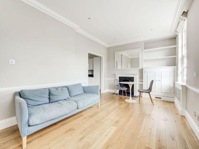 Edith Grove, Chelsea, London SW10, 2 bed flat to rent, £3,250 pcm | PrimeLocation