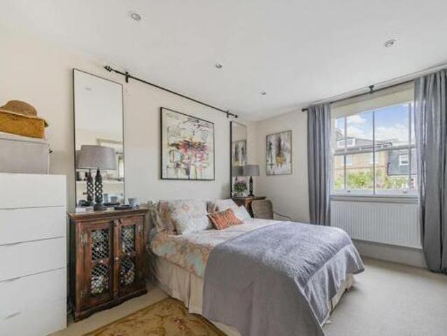 Edith Grove, Chelsea, 2 Bedroom Flat