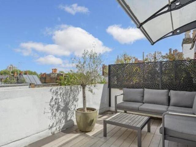 Edith Grove, Chelsea, 3 Bedroom Flat