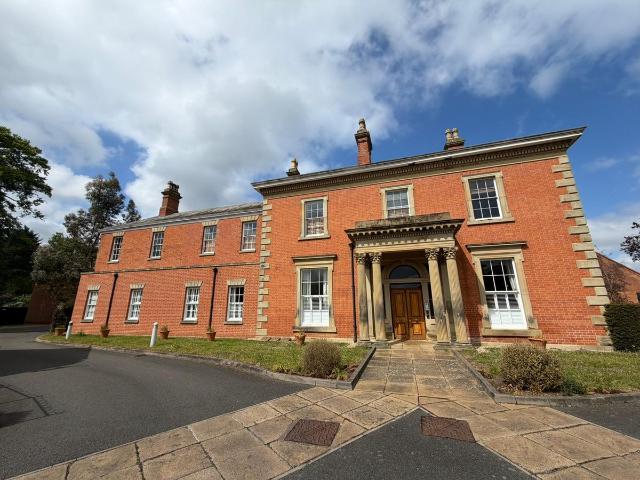 Edith Murphy Close, Leicester LE4, 2 bed flat to rent, £1,700 pcm | PrimeLocation