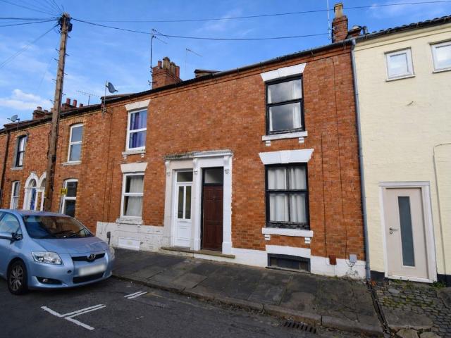 Edith Street, Northampton NN1, 2 bed terraced house to rent, £1,100 pcm | PrimeLocation