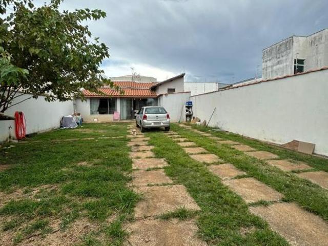 Edícula Meneguetti I por R$ 550.000,00