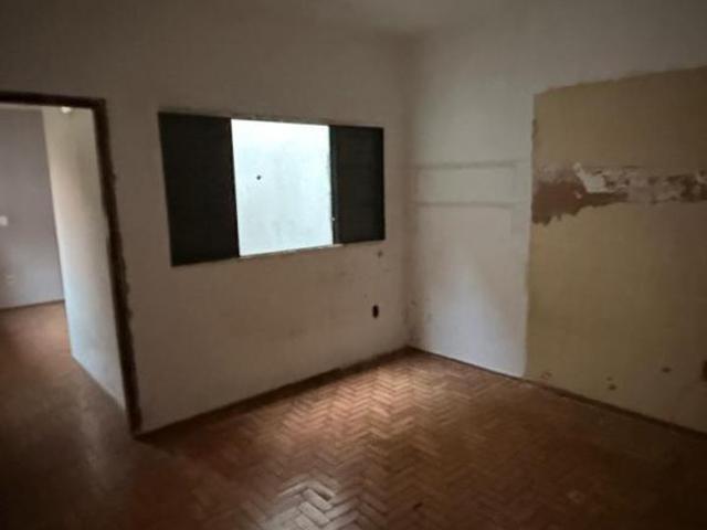 EDICULA Á VENDA NO BAIRRO SANTO AGOSTINHO EM ÓTIMA LOCALIZAÇÃO EM FRANCA/SP