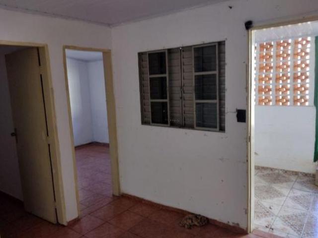 Edícula com 2 dormitórios à venda, 43 m² por R$ 250.000,00 Califórnia Londrina/PR