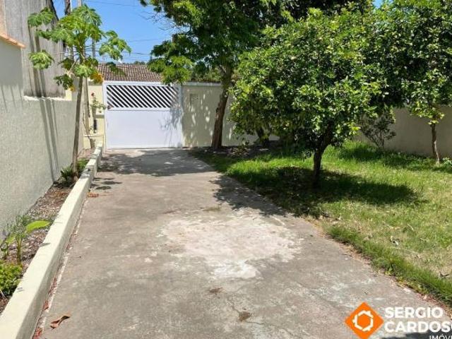 EDÍCULA COM PISCINA E CHURRASQUEIRA APENAS 450M DO MAR ITANHAÉM SP