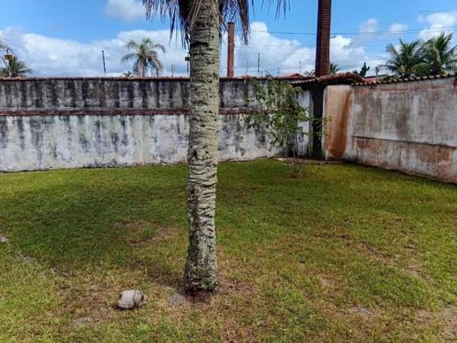 Edícula para Venda em Itanhaém, Jd. Regina, 2 dormitórios, 2 suítes