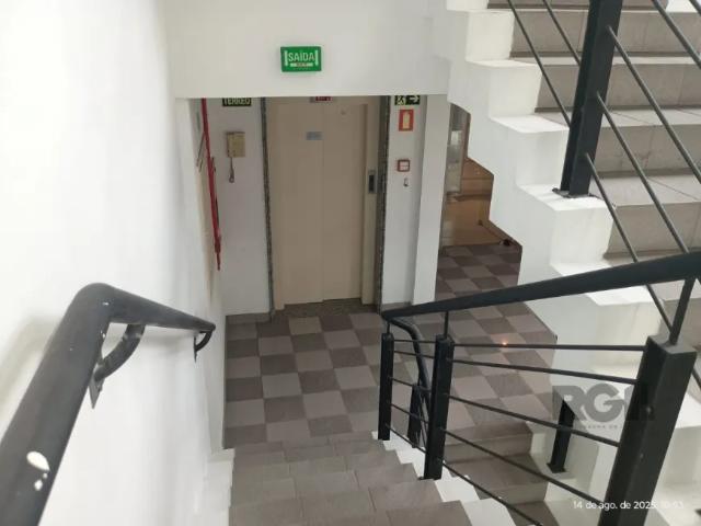 Edifício Comercial para Alugar em Petrópolis Área de 984 m² Disponível