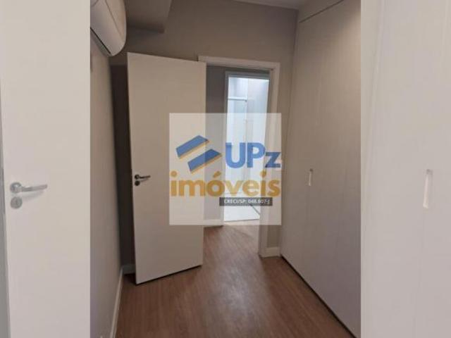 Edifício Oka Mamoré Apartamento com 2 dorms, sendo 1 suíte, 73m², varanda e vaga em Alphaville Bar