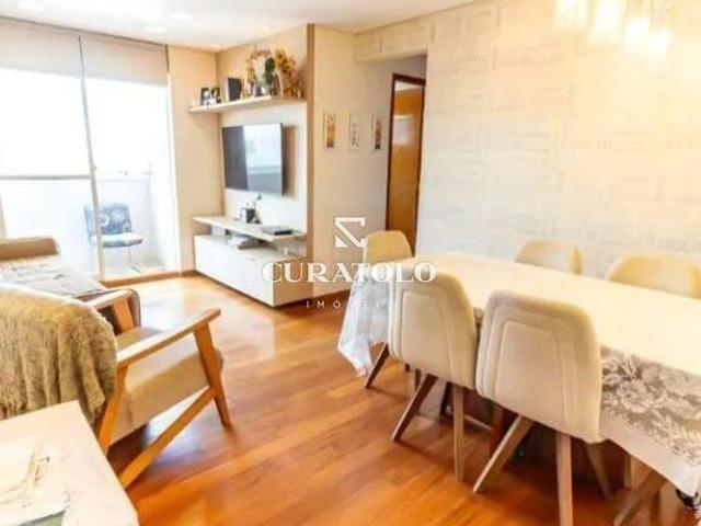 Edifício Veneza Apartamento à venda com 62 m², 2 quartos, varanda e vaga na Vila Bertioga, São Pau