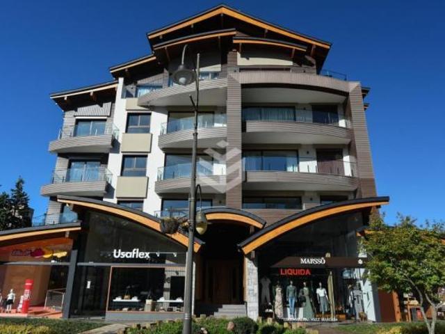 Edifício Wood, na Av. Borges, Centro, 250 Mts da Rua Coberta