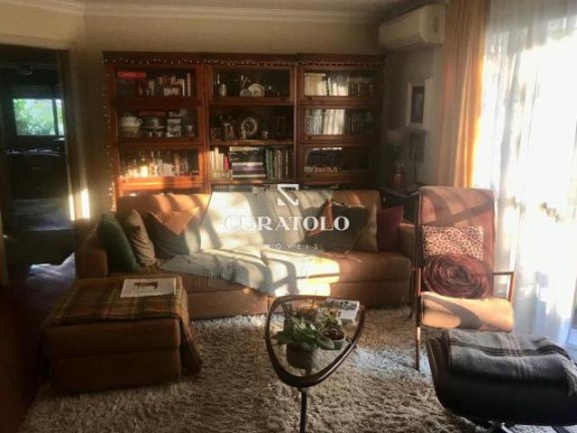 EDIFÍCIO ANA CLÁUDIA Apartamento à venda com 135 m²,3 quartos e 2 vagas, Vila Uberabinha, São Paul