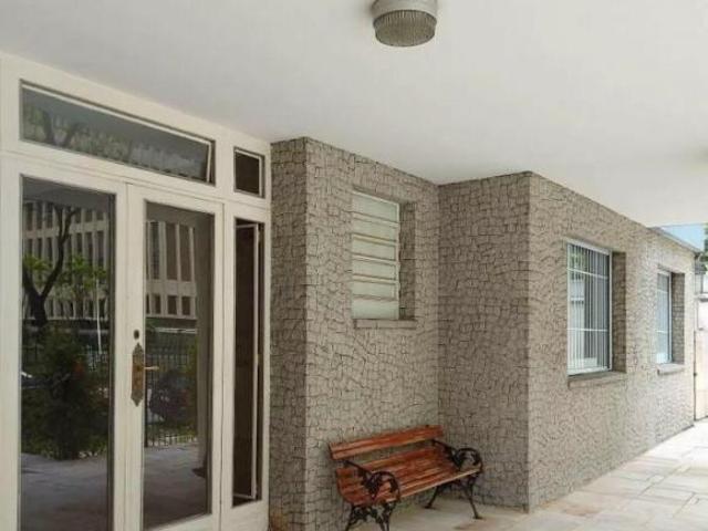 Edifício Barão do Tietê em Santa Cecília, Apartamento de 126m² com 3 dormitórios