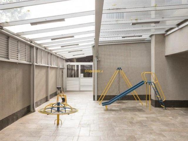 Edifício Casarossa Apartamento com 03 quartos no Juvevê
