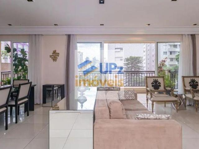 Edifício Fort Dei Marmi Apartamento com 4 dorms, sendo 2 suítes, 210m² com 3 vagas em Higienópolis