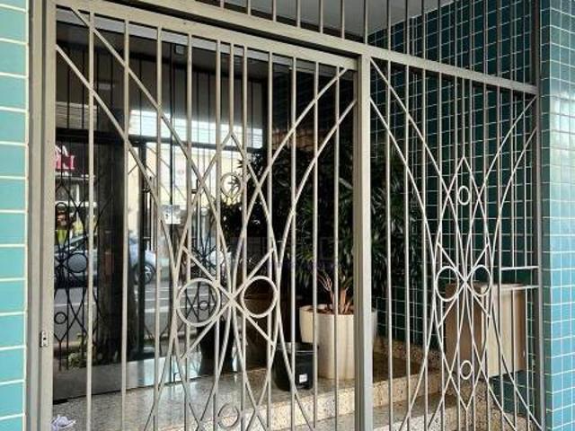EDIFÍCIO GINA EXCELENTE APARTAMENTO TODO REFORMADO