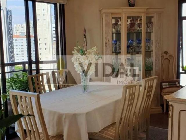 EDIFÍCIO ILE ROYALE COM 4 DORMITÓRIOS NA VILA MARIANA EM SÃO PAULO À VENDA POR R$2.200.000,00