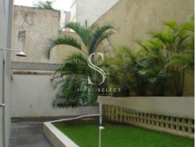 Edifício NICOLE, 160m², com 4 dormis, 1 suite, 2 banheiros, 2 vagas, Localizado em Pinheiros Edi