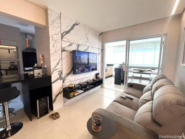 Edificío Residencial Galícia Apartamento com 3 dormitórios à venda, 105 m² por R$ 2.120.000 Tatu