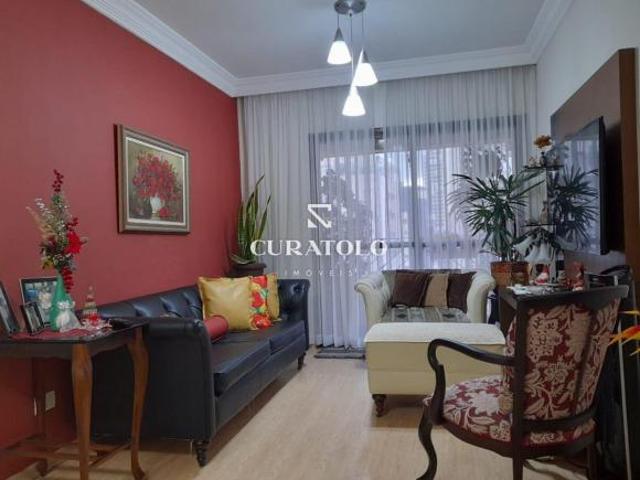 Edifício Saint Hillaire Apartamento à venda com 78 m², 3 quartos, varanda e vaga no Vila Mariana