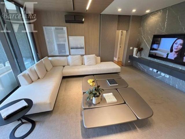 EDIFÍCIO SIGNATURE NO ECOVILLE PRONTO PARA MORAR. APARTAMENTO ALTO PADRÃO COM 228m². 4 VAGAS. AMPLA
