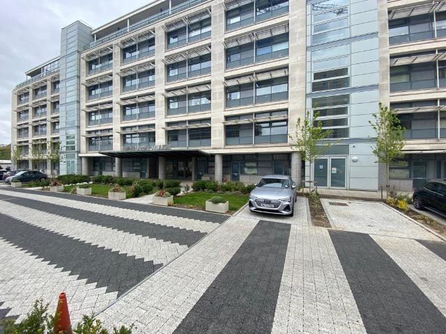 Edinburgh Gate, HARLOW 1 bed flat to rent £1,310 pcm £302 pw