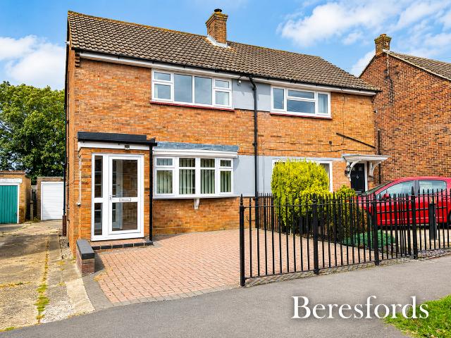 Edinburgh Gardens CM7, 2 bed semi detached house to rent, £1,350 pcm | PrimeLocation