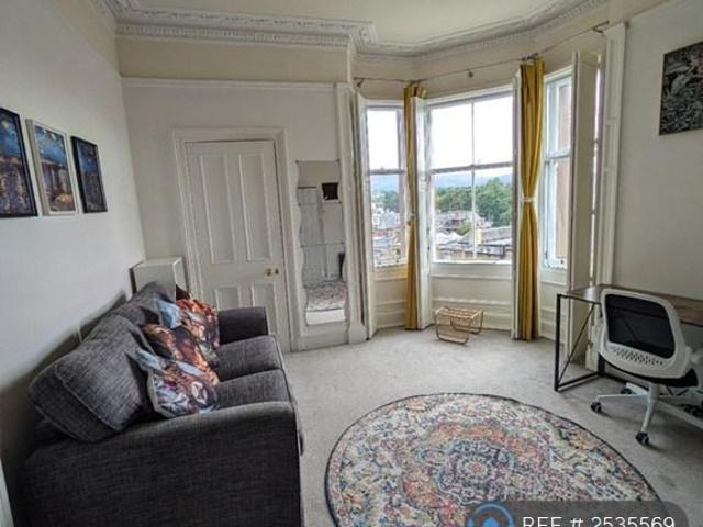 Edinburgh, Edinburgh, EH10 2 bed flat to rent £1,800 pcm £415 pw