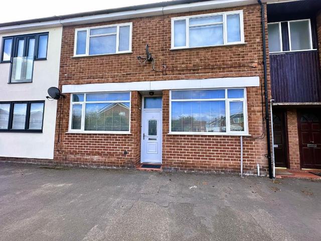 Edinburgh Road, Formby, Liverpool L37, 2 bed flat to rent, £895 pcm | PrimeLocation