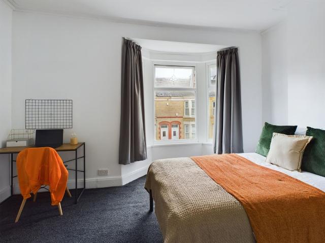 Edinburgh Road, Liverpool L7, Room to rent, £595 pcm | PrimeLocation