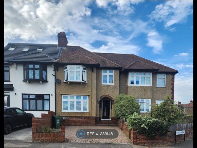 Edinburgh Road, Sutton SM1, 3 bed terraced house to rent, £2,900 pcm | PrimeLocation